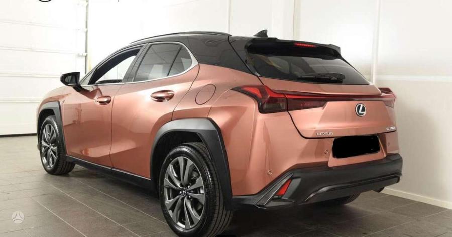 Brūns Lexus UX 300h 2025 Viļņa, ar dzinēja tilpumu 1.99 L un nobraukumu 2 tūkst. km par 39500 €, foto 2 vietnē AUTOMOTO.COM.LV