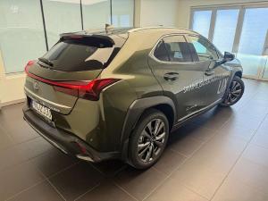Zaļš Lexus UX 300h 2025 Kauņa, ar dzinēja tilpumu 1.99 L un nobraukumu 5 tūkst. km par 44300 €, foto 30 vietnē AUTOMOTO.COM.LV