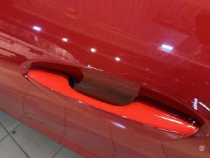 Red Lexus UX 300h 2024 in Vilnius, with an engine capacity of 2.00 L and mileage of 4 thousand km for 40750 €, photo 39 on AUTOMOTO.COM.LV