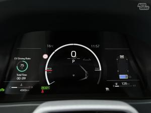 Red Lexus UX 300h 2024 in Avizieniai, with an engine capacity of 2.00 L and mileage of 4 thousand km for 40750 €, photo 8 on AUTOMOTO.COM.LV
