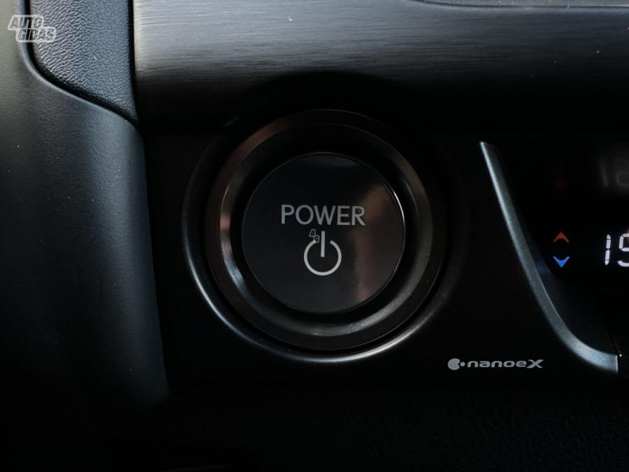 Red Lexus UX 300h 2024 in Avizieniai, with an engine capacity of 2.00 L and mileage of 4 thousand km for 40750 €, photo 16 on AUTOMOTO.COM.LV