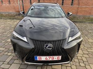 Melns Lexus UX 2019 Daugavpils, ar dzinēja tilpumu 2.00 L un nobraukumu 82 tūkst. km par 25750 €, foto 2 vietnē AUTOMOTO.COM.LV