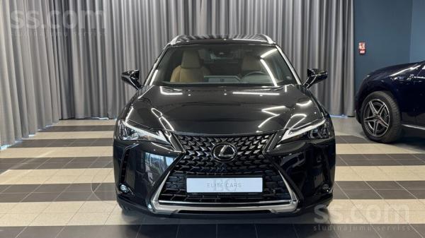 Black Lexus UX 2023 in Riga, with an engine capacity of 2.00 L and mileage of 38 thousand km for 29990 €, photo 2 on AUTOMOTO.COM.LV