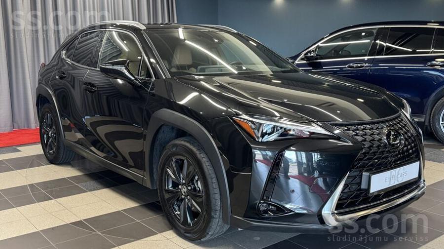Melns Lexus UX 2023 Rīga, ar dzinēja tilpumu 2.00 L un nobraukumu 38 tūkst. km par 29990 €, foto 4 vietnē AUTOMOTO.COM.LV