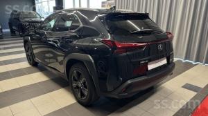 Melns Lexus UX 2023 Rīga, ar dzinēja tilpumu 2.00 L un nobraukumu 38 tūkst. km par 29990 €, foto 8 vietnē AUTOMOTO.COM.LV