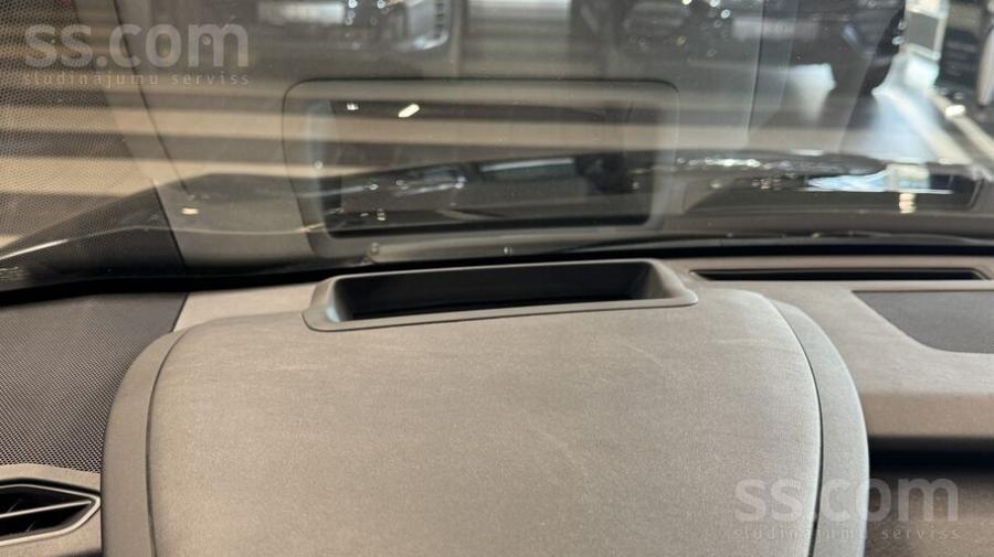 Melns Lexus UX 2023 Rīga, ar dzinēja tilpumu 2.00 L un nobraukumu 38 tūkst. km par 29990 €, foto 20 vietnē AUTOMOTO.COM.LV