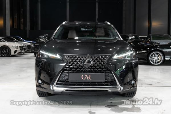 Melns Lexus UX 2023 Rīga, ar dzinēja tilpumu 2.00 L un nobraukumu 35 tūkst. km par 34500 €, foto 2 vietnē AUTOMOTO.COM.LV
