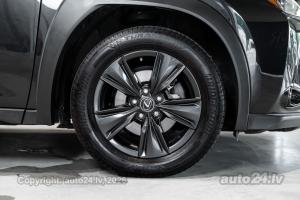 Melns Lexus UX 2023 Rīga, ar dzinēja tilpumu 2.00 L un nobraukumu 35 tūkst. km par 34500 €, foto 8 vietnē AUTOMOTO.COM.LV