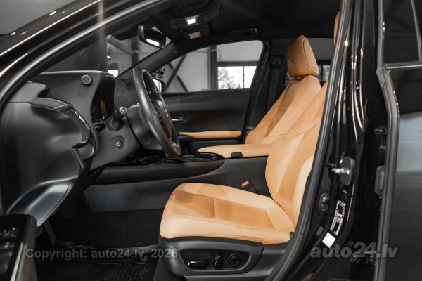 Melns Lexus UX 2023 Rīga, ar dzinēja tilpumu 2.00 L un nobraukumu 35 tūkst. km par 34500 €, foto 8 vietnē AUTOMOTO.COM.LV