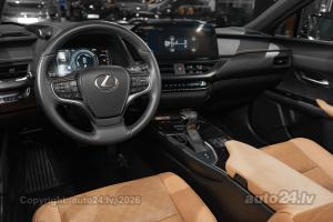 Melns Lexus UX 2023 Rīga, ar dzinēja tilpumu 2.00 L un nobraukumu 35 tūkst. km par 34500 €, foto 11 vietnē AUTOMOTO.COM.LV