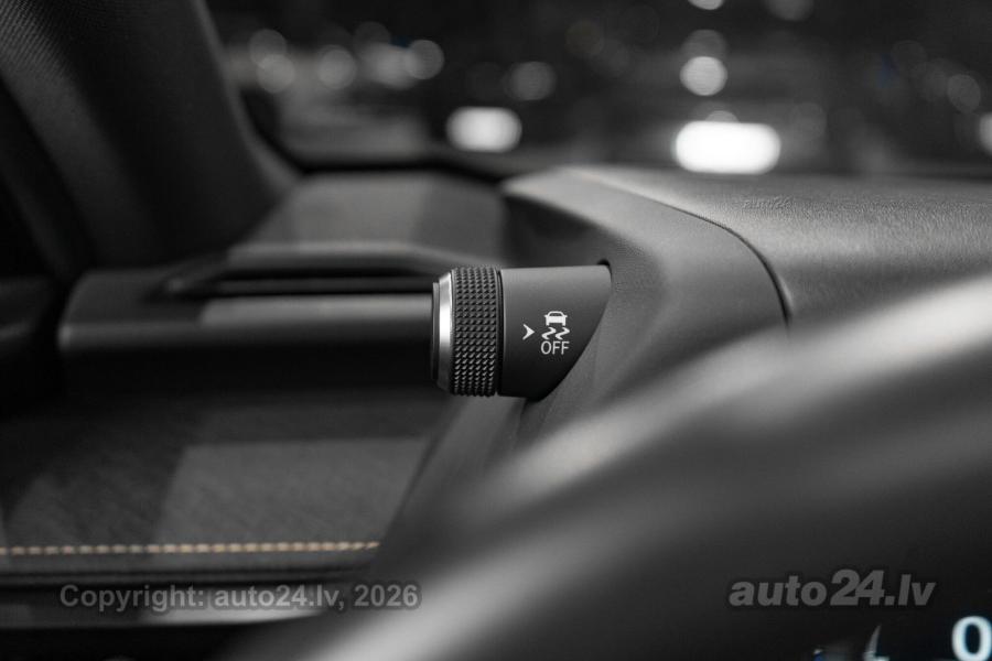 Melns Lexus UX 2023 Rīga, ar dzinēja tilpumu 2.00 L un nobraukumu 35 tūkst. km par 34500 €, foto 21 vietnē AUTOMOTO.COM.LV