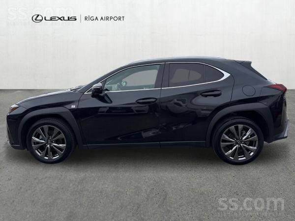 Black Lexus UX 2024 in Riga, with an engine capacity of 2.00 L and mileage of 22 thousand km for 42900 €, photo 4 on AUTOMOTO.COM.LV