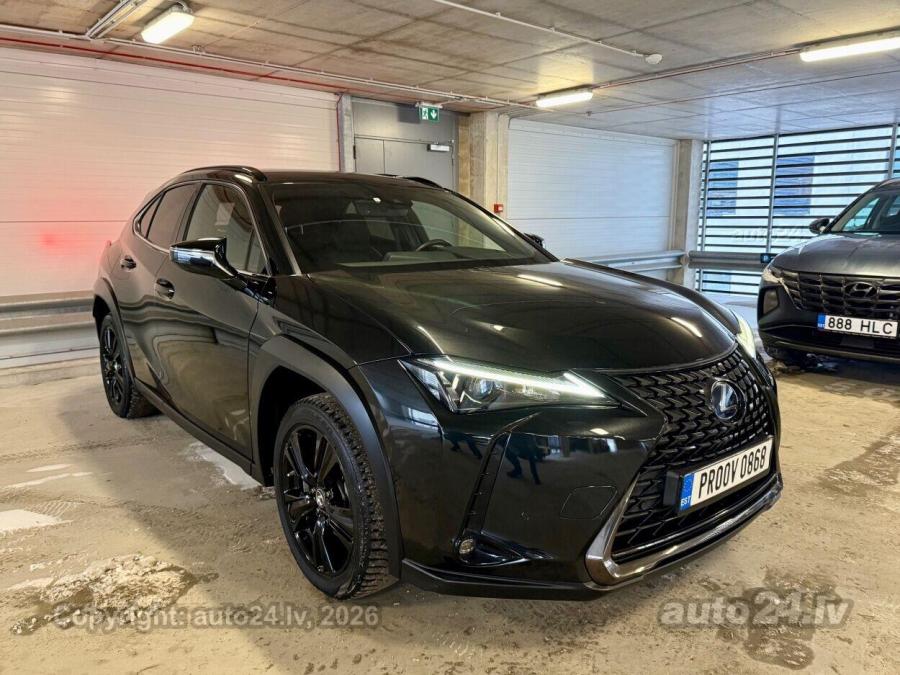 Black Lexus UX 2021 in Tallinn, with an engine capacity of 2.00 L and mileage of 79 thousand km for 24990 €, photo 4 on AUTOMOTO.COM.LV