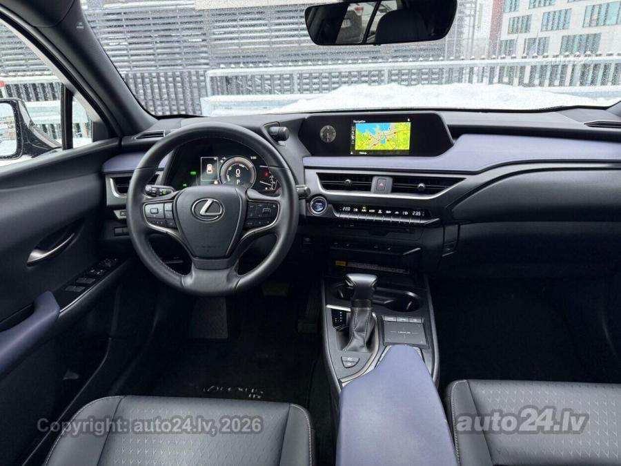 Black Lexus UX 2021 in Tallinn, with an engine capacity of 2.00 L and mileage of 79 thousand km for 24990 €, photo 14 on AUTOMOTO.COM.LV
