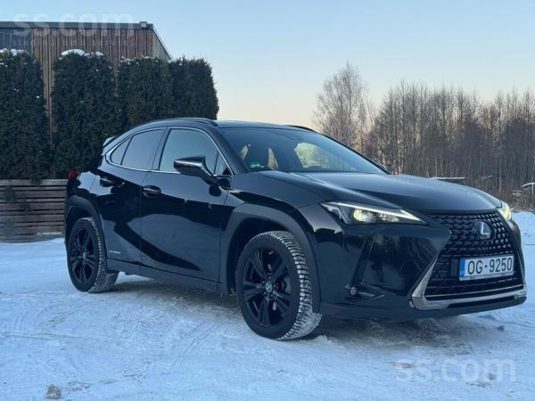 Melns Lexus UX 2021 Rīga, ar dzinēja tilpumu 2.00 L un nobraukumu 37 tūkst. km par 24120 €, foto 1 vietnē AUTOMOTO.COM.LV