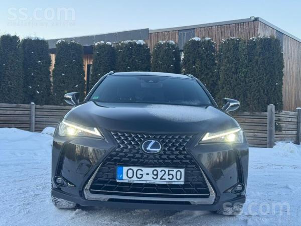 Melns Lexus UX 2021 Rīga, ar dzinēja tilpumu 2.00 L un nobraukumu 37 tūkst. km par 24120 €, foto 7 vietnē AUTOMOTO.COM.LV