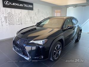 Melns Lexus UX 2021 Tallina, ar dzinēja tilpumu 2.00 L un nobraukumu 62 tūkst. km par 26300 €, foto  vietnē AUTOMOTO.COM.LV
