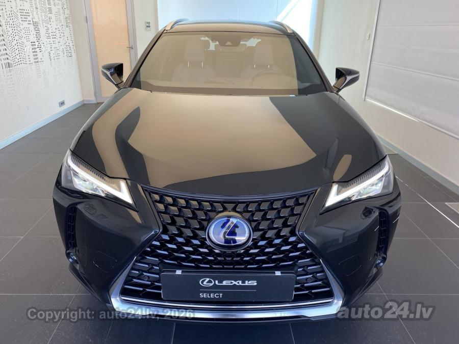 Melns Lexus UX 2021 Tallina, ar dzinēja tilpumu 2.00 L un nobraukumu 62 tūkst. km par 26300 €, foto 5 vietnē AUTOMOTO.COM.LV