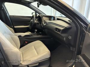 Melns Lexus UX 2021 Tallina, ar dzinēja tilpumu 2.00 L un nobraukumu 63 tūkst. km par 27900 €, foto 9 vietnē AUTOMOTO.COM.LV