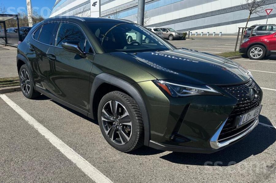 Zaļš Lexus UX 2019 Rīga, ar dzinēja tilpumu 2.00 L un nobraukumu 61 tūkst. km par 19900 €, foto 3 vietnē AUTOMOTO.COM.LV