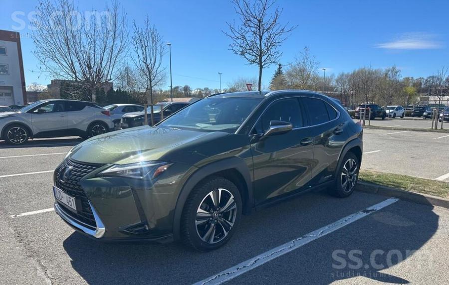 Zaļš Lexus UX 2019 Rīga, ar dzinēja tilpumu 2.00 L un nobraukumu 61 tūkst. km par 19900 €, foto 6 vietnē AUTOMOTO.COM.LV