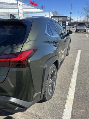 Zaļš Lexus UX 2019 Rīga, ar dzinēja tilpumu 2.00 L un nobraukumu 61 tūkst. km par 19900 €, foto 7 vietnē AUTOMOTO.COM.LV