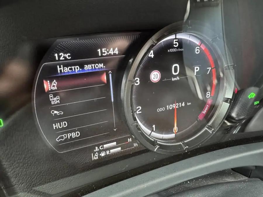 Pelēks Lexus UX 2019 Daugavpils, ar dzinēja tilpumu 2.00 L un nobraukumu 109 tūkst. km par 24950 €, foto 31 vietnē AUTOMOTO.COM.LV