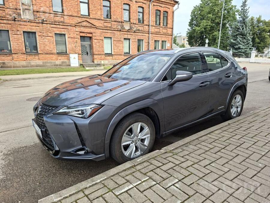 Pelēks Lexus UX 2020 Daugavpils, ar dzinēja tilpumu 2.00 L un nobraukumu 77 tūkst. km par 19900 €, foto 7 vietnē AUTOMOTO.COM.LV