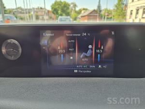 Pelēks Lexus UX 2020 Daugavpils, ar dzinēja tilpumu 2.00 L un nobraukumu 77 tūkst. km par 19900 €, foto 23 vietnē AUTOMOTO.COM.LV