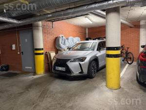 Pelēks Lexus UX 2021 Rīga, ar dzinēja tilpumu 2.00 L un nobraukumu 168 tūkst. km par 18700 €, foto 16 vietnē AUTOMOTO.COM.LV