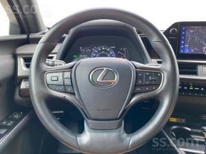 Pelēks Lexus UX 2023 Rīga, ar dzinēja tilpumu 2.00 L un nobraukumu 43 tūkst. km par 29900 €, foto 13 vietnē AUTOMOTO.COM.LV