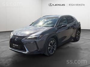 Серый Лексус UX 2023 в Рига, объемом двигателя 2.00 л и пробегом 40 тыс. км за 28700 €, фото  на AUTOMOTO.COM.LV