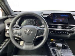 Grey Lexus UX 2024 in Riga, with an engine capacity of 2.00 L and mileage of 35 thousand km for 31990 €, photo 10 on AUTOMOTO.COM.LV