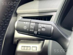 Grey Lexus UX 2024 in Riga, with an engine capacity of 2.00 L and mileage of 35 thousand km for 31990 €, photo 20 on AUTOMOTO.COM.LV