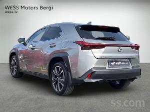 Grey Lexus UX 2024 in Riga, with an engine capacity of 2.00 L and mileage of 35 thousand km for 31990 €, photo 27 on AUTOMOTO.COM.LV