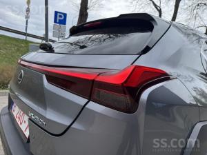 Pelēks Lexus UX 2019 Daugavpils, ar dzinēja tilpumu 2.50 L un nobraukumu 109 tūkst. km par 24950 €, foto 5 vietnē AUTOMOTO.COM.LV