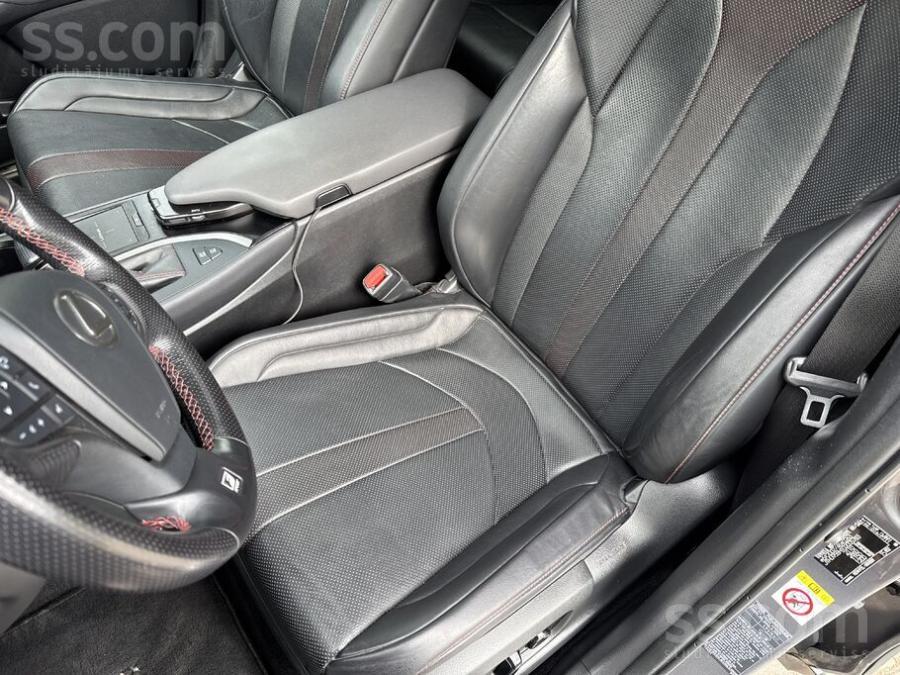 Pelēks Lexus UX 2019 Daugavpils, ar dzinēja tilpumu 2.50 L un nobraukumu 109 tūkst. km par 24950 €, foto 17 vietnē AUTOMOTO.COM.LV