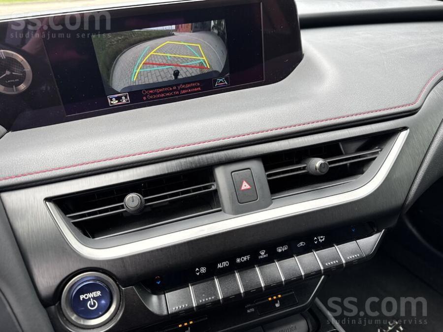 Pelēks Lexus UX 2019 Daugavpils, ar dzinēja tilpumu 2.50 L un nobraukumu 109 tūkst. km par 24950 €, foto 22 vietnē AUTOMOTO.COM.LV