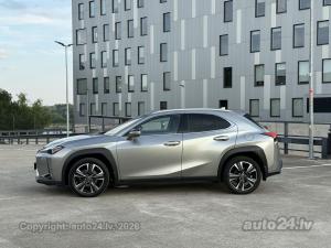 Pelēks Lexus UX 2021 Tartu, ar dzinēja tilpumu 2.00 L un nobraukumu 99 tūkst. km par 25800 €, foto 5 vietnē AUTOMOTO.COM.LV
