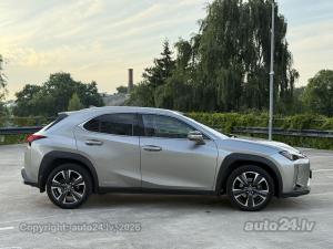 Pelēks Lexus UX 2021 Tartu, ar dzinēja tilpumu 2.00 L un nobraukumu 99 tūkst. km par 25800 €, foto 9 vietnē AUTOMOTO.COM.LV