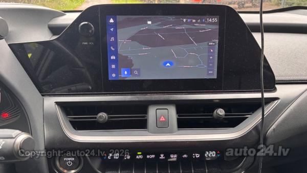 Pelēks Lexus UX 2022 Tallina, ar dzinēja tilpumu 2.00 L un nobraukumu 48 tūkst. km par 31500 €, foto 8 vietnē AUTOMOTO.COM.LV