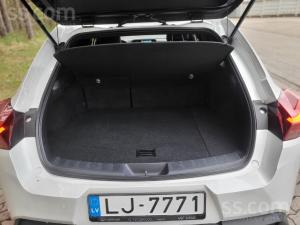 Balts Lexus UX 2021 Rīga, ar dzinēja tilpumu 2.00 L un nobraukumu 63 tūkst. km par 25500 €, foto 13 vietnē AUTOMOTO.COM.LV