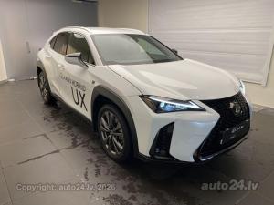 White Lexus UX 2025 in Tallinn, with an engine capacity of 2.00 L and mileage of 7 thousand km for 46900 €, photo 5 on AUTOMOTO.COM.LV