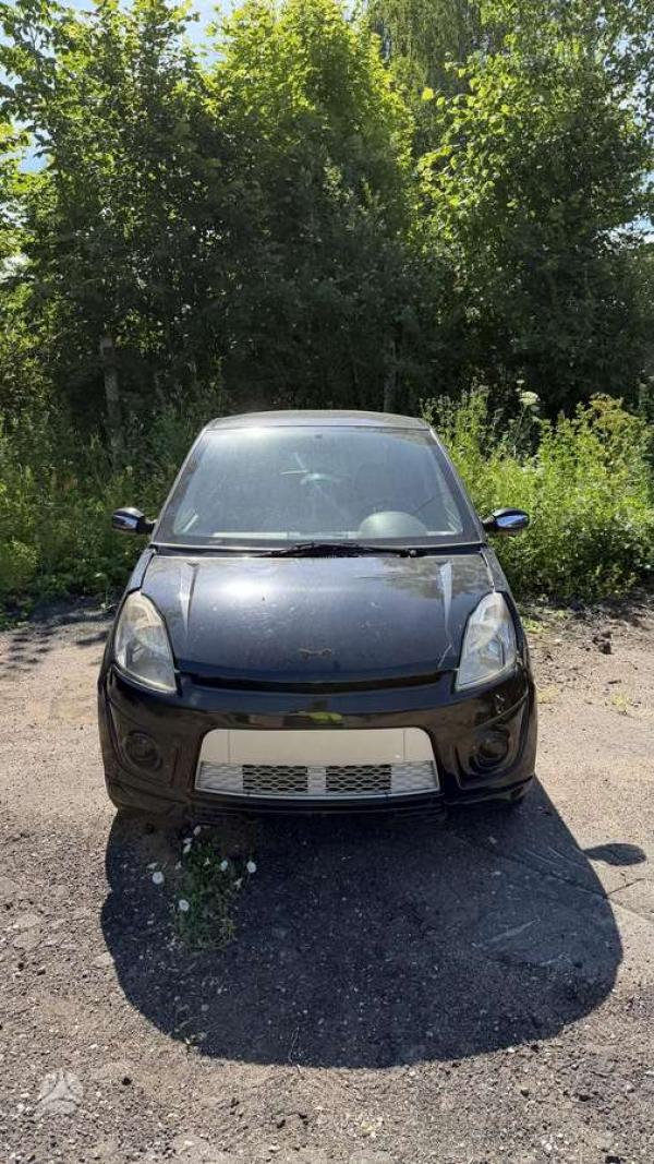 Melns Ligier Ixo 2012 Tauragė, ar dzinēja tilpumu 0.44 L un nobraukumu 30 tūkst. km par 2000 €, foto 1 vietnē AUTOMOTO.COM.LV