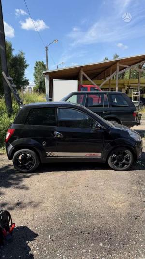 Melns Ligier Ixo 2012 Tauragė, ar dzinēja tilpumu 0.44 L un nobraukumu 30 tūkst. km par 2000 €, foto 3 vietnē AUTOMOTO.COM.LV