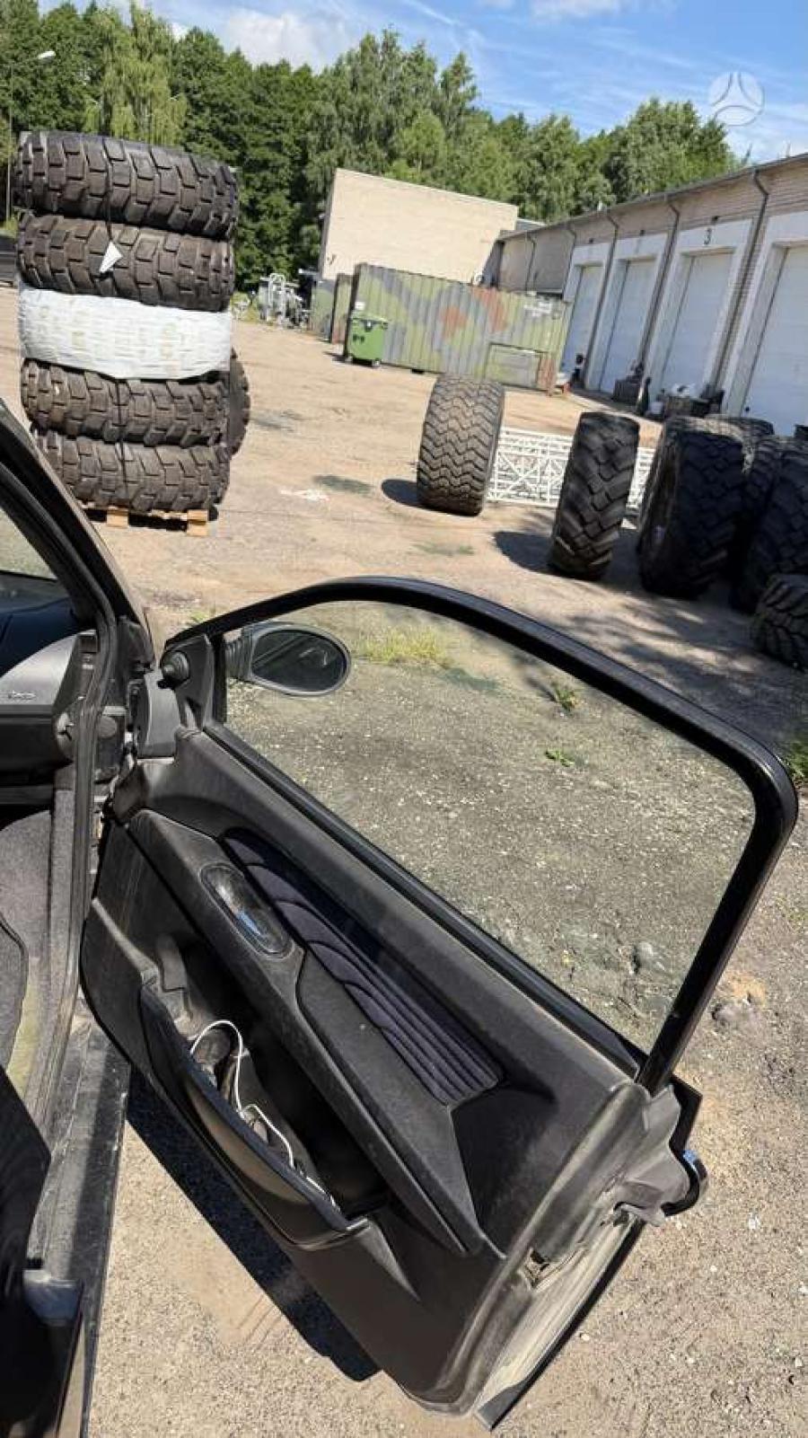 Melns Ligier Ixo 2012 Tauragė, ar dzinēja tilpumu 0.44 L un nobraukumu 30 tūkst. km par 2000 €, foto 10 vietnē AUTOMOTO.COM.LV
