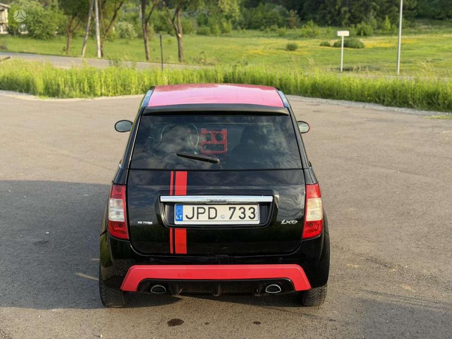 Melns Ligier Ixo 2012 Alīta, ar dzinēja tilpumu 0.48 L un nobraukumu 96 tūkst. km par 4200 €, foto 5 vietnē AUTOMOTO.COM.LV