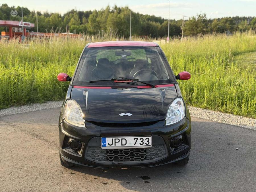 Melns Ligier Ixo 2012 Alīta, ar dzinēja tilpumu 0.48 L un nobraukumu 96 tūkst. km par 4200 €, foto 6 vietnē AUTOMOTO.COM.LV