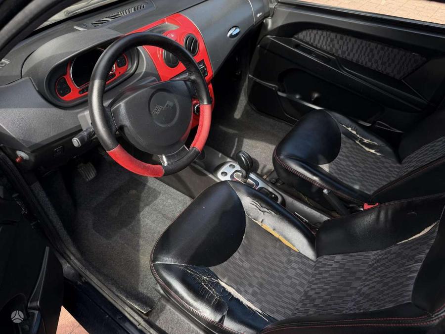 Melns Ligier Ixo 2012 Alīta, ar dzinēja tilpumu 0.48 L un nobraukumu 96 tūkst. km par 4200 €, foto 7 vietnē AUTOMOTO.COM.LV