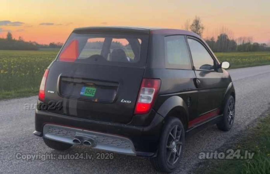 Melns Ligier Ixo 2011 Tiri, ar dzinēja tilpumu 0.44 L un nobraukumu 55 tūkst. km par 3500 €, foto 7 vietnē AUTOMOTO.COM.LV